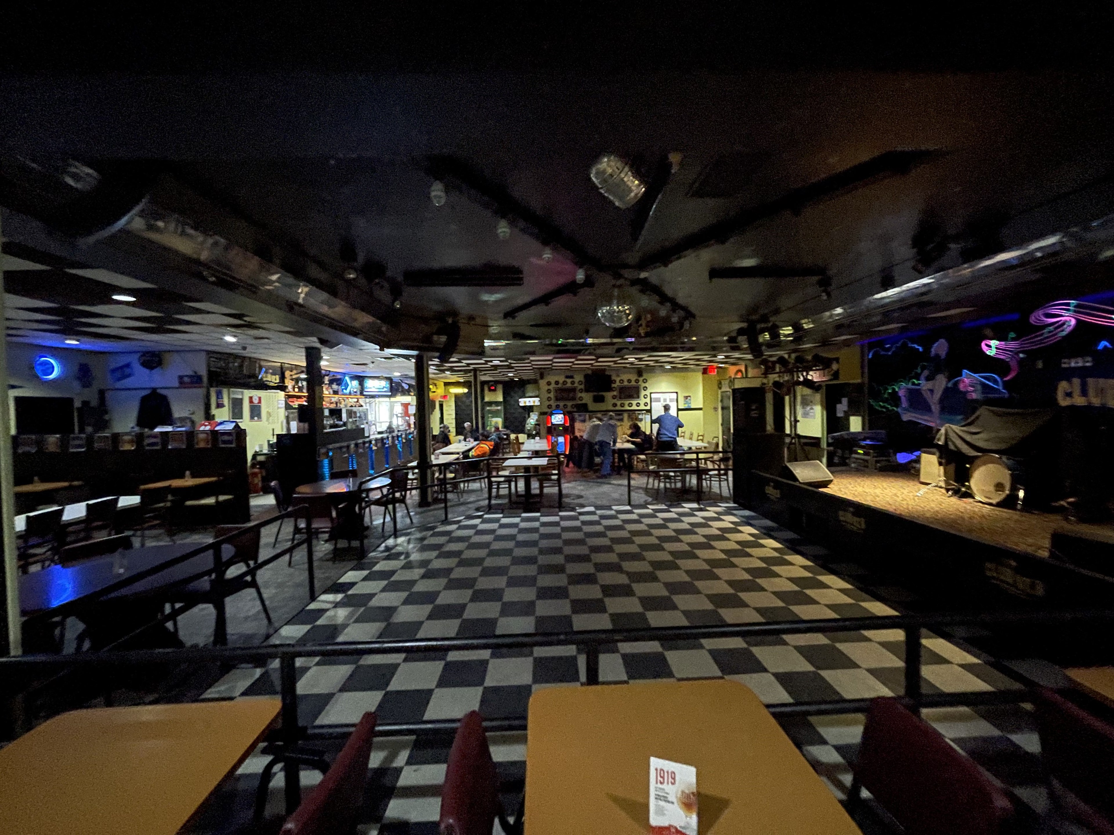 Locations Hub - Club St. B - St. Boniface Hotel